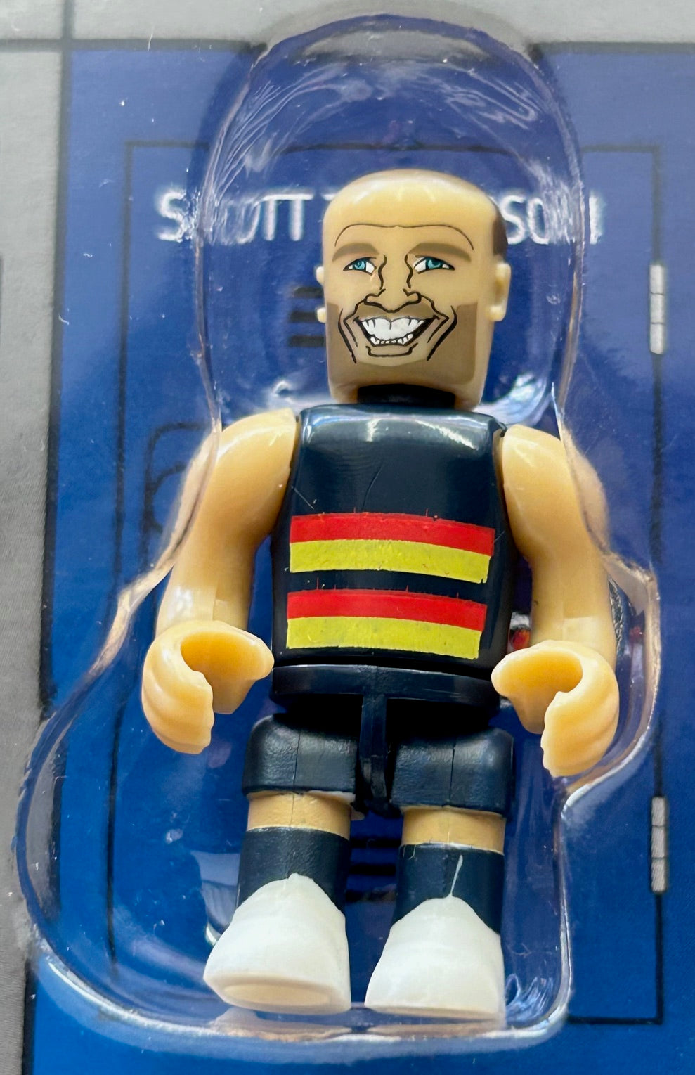 AFL Micro-Figures 2015 Series 2 - SCOTT THOMPSON (Adelaide Crows) Home ...