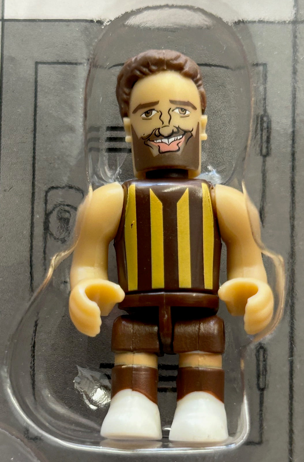 AFL Micro-Figures 2016 Stage 1 - JORDAN LEWIS (Hawthorn) Home Guernsey ...
